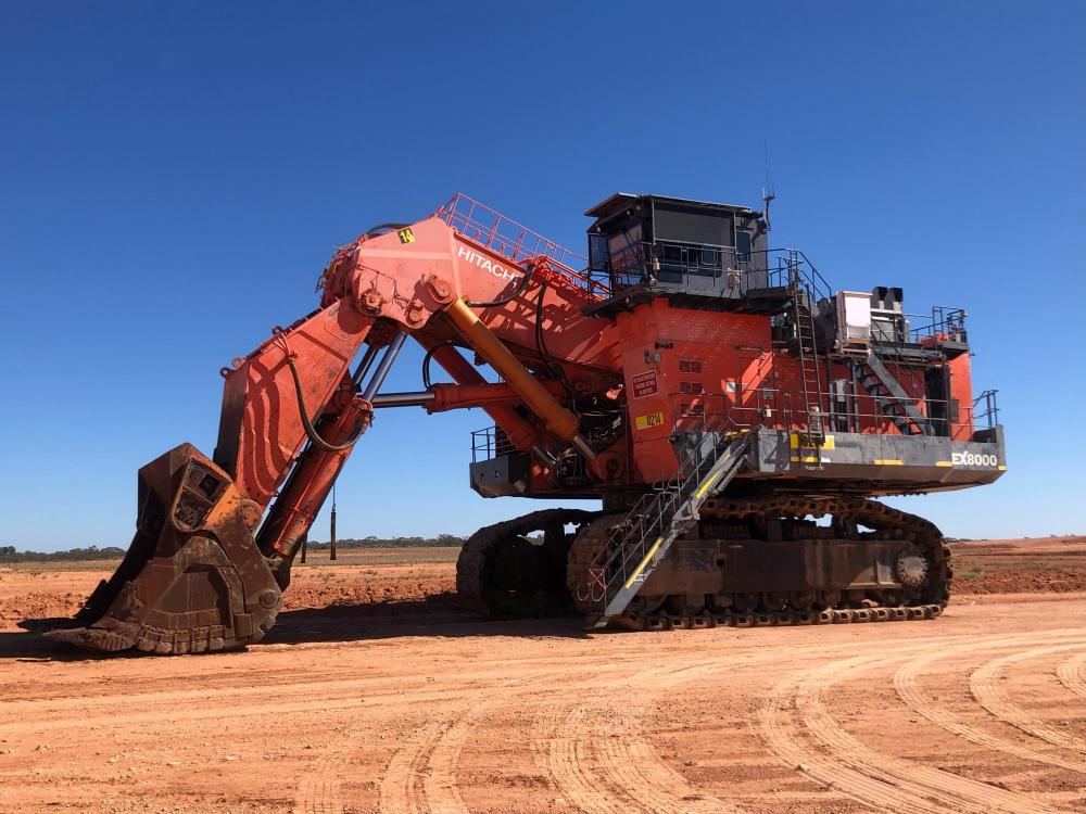 Image Gallery - Yellow Iron Fleet