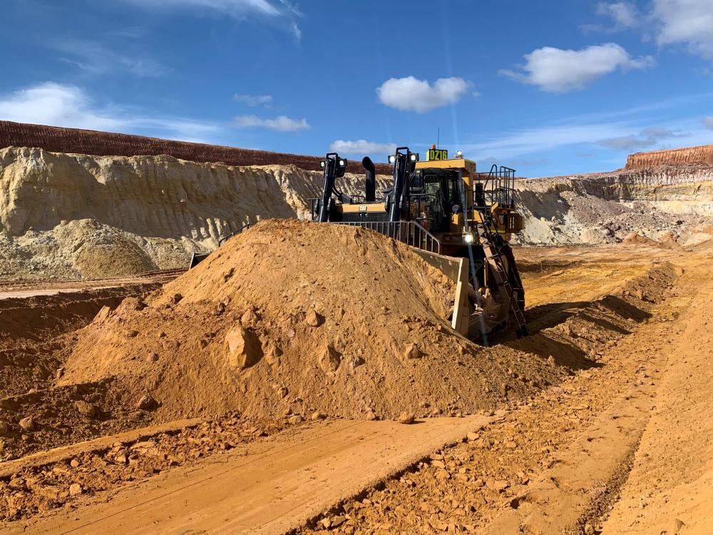 Image Gallery - Yellow Iron Fleet