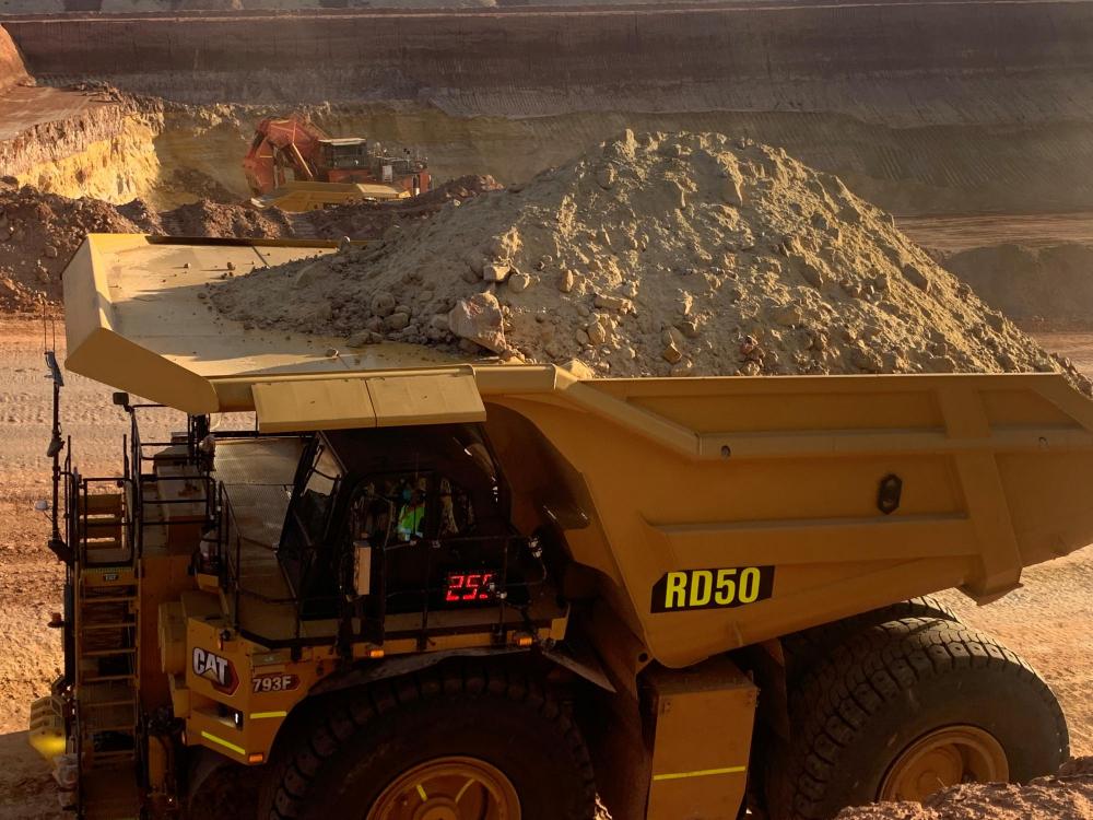 Image Gallery - Yellow Iron Fleet