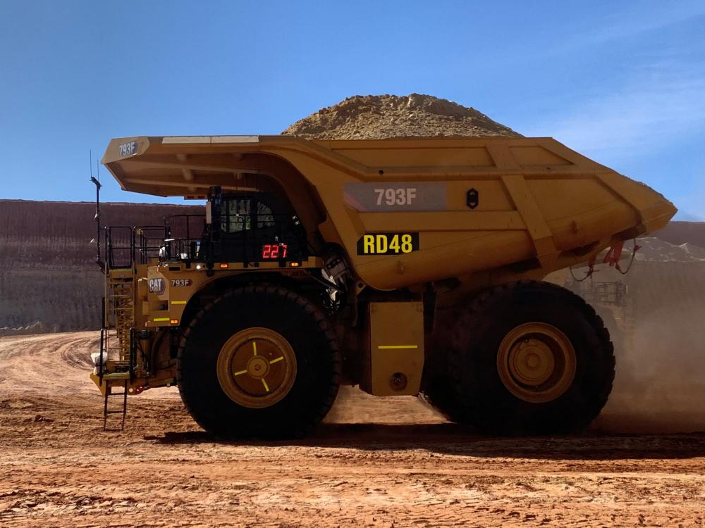 Image Gallery - Yellow Iron Fleet