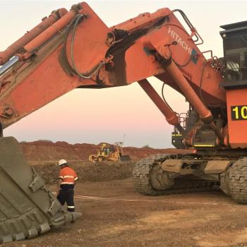 Image Gallery - Yellow Iron Fleet